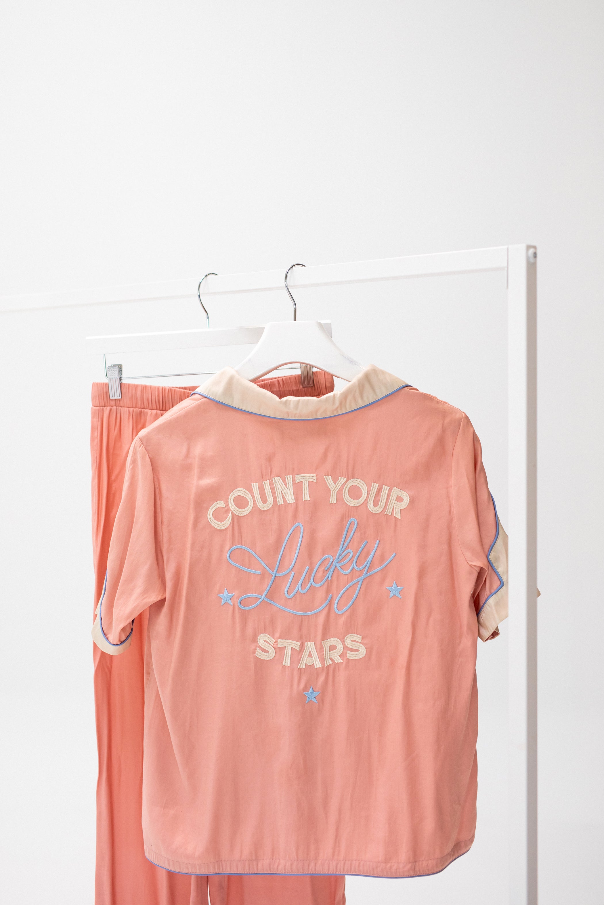 LUCKY STARS SLEEPWEAR SET — Understated Leather