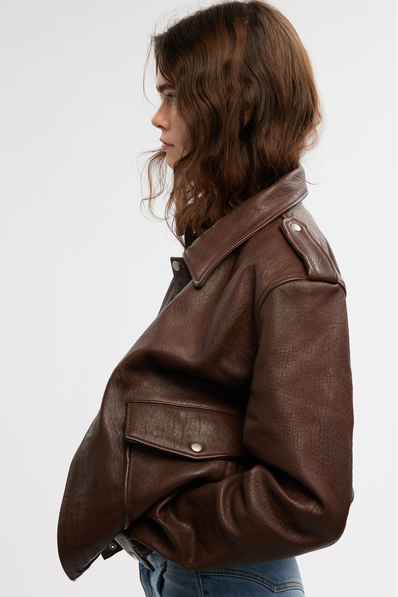OUTERWEAR — Understated Leather